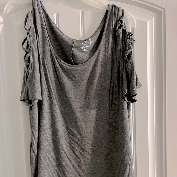 Soho | Tops | Soho Light Weight Adorable Gray Shirt With Detailed ...